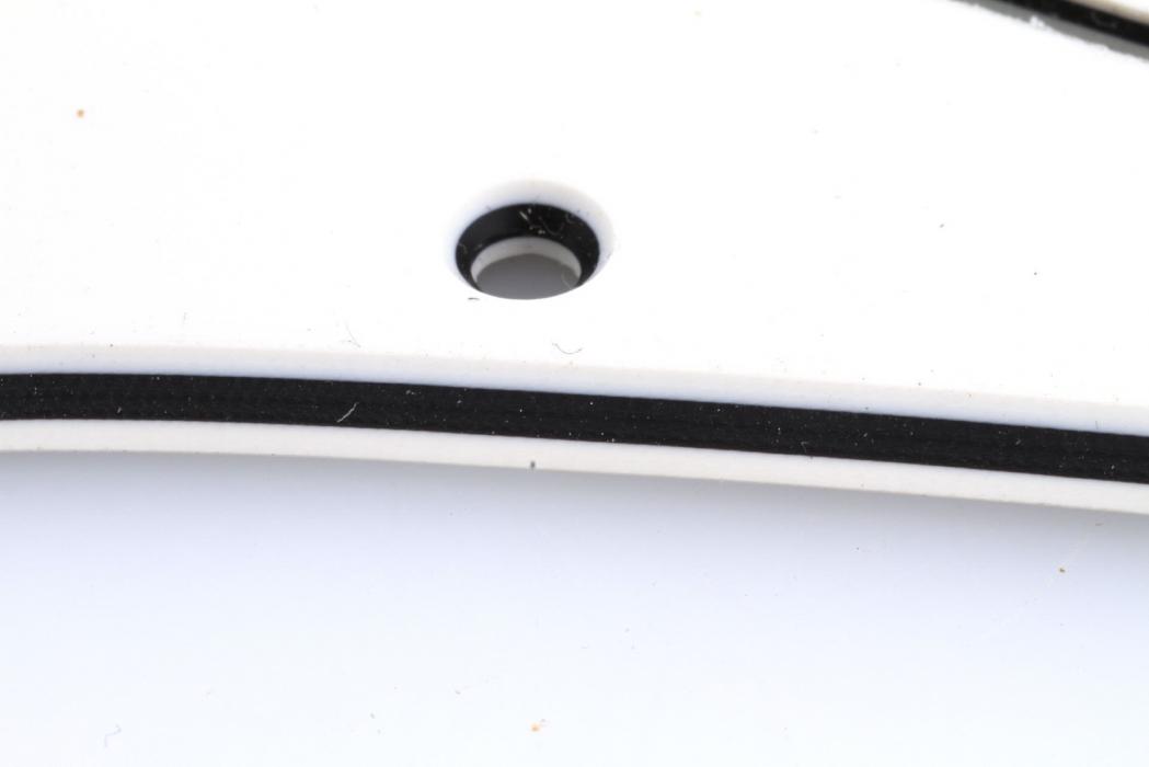 62' ST LEFTY Wide Bevel Guard Parchment